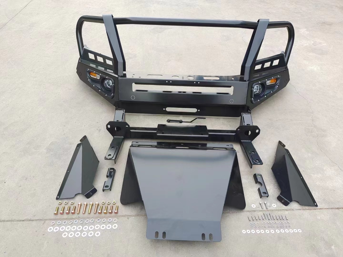 Acero resistente 2021+ de la barra de Nissan Navara NP300 Bull del ...